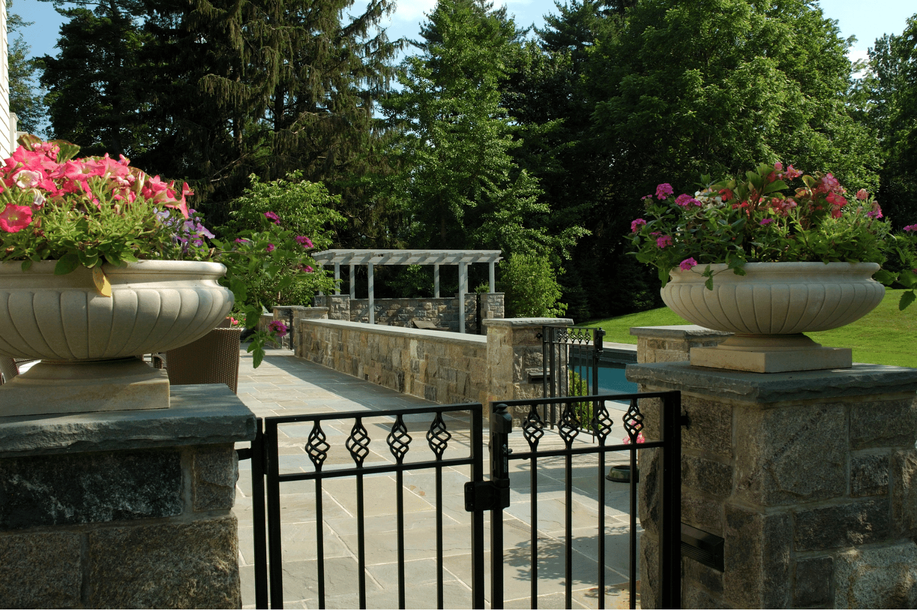 Gate & Entry Fence Installation in Florence, AL | Legendary Fence Company